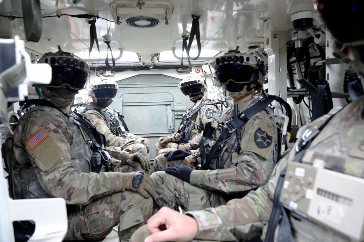 US Army researchers are expanding the reach of Microsoft HoloLens-based ...