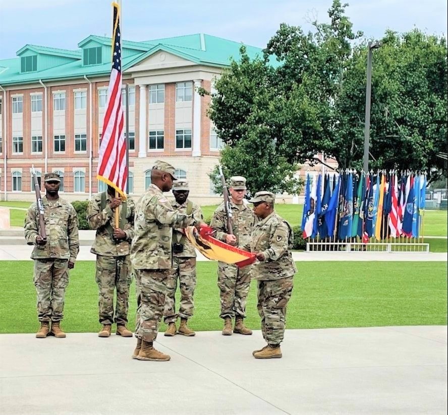 904th Contracting Battalion cases colors for deployment | Article | The ...