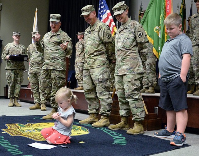 40th MP Battalion welcomes new commander | Article | The United States Army