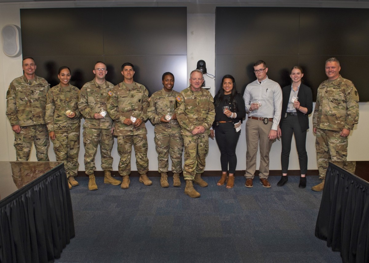 IMCOM commanding general lauds company command team, investigators in ...