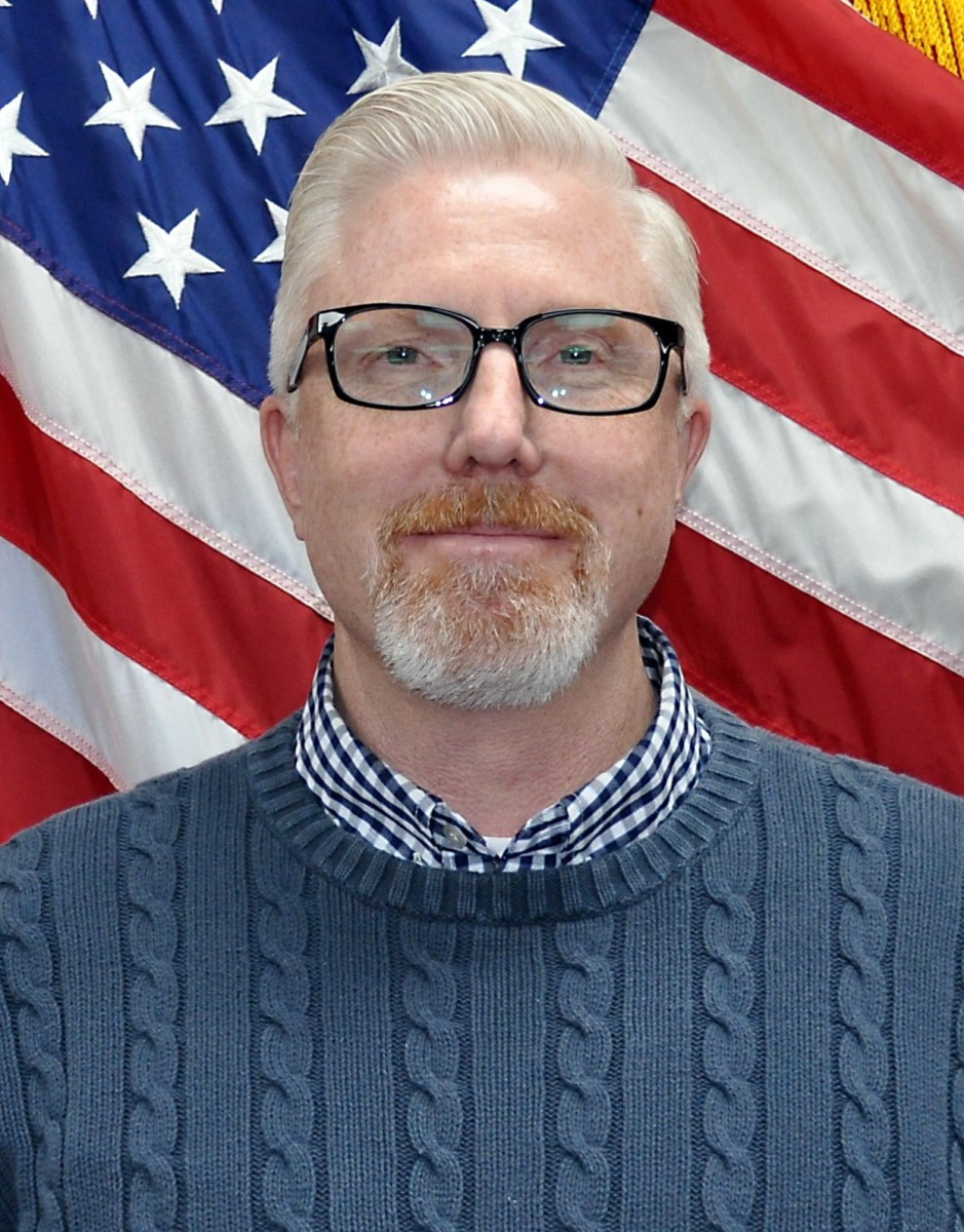 USAMMC-K civilian selected for Capt. John R. Teal Leadership Award ...