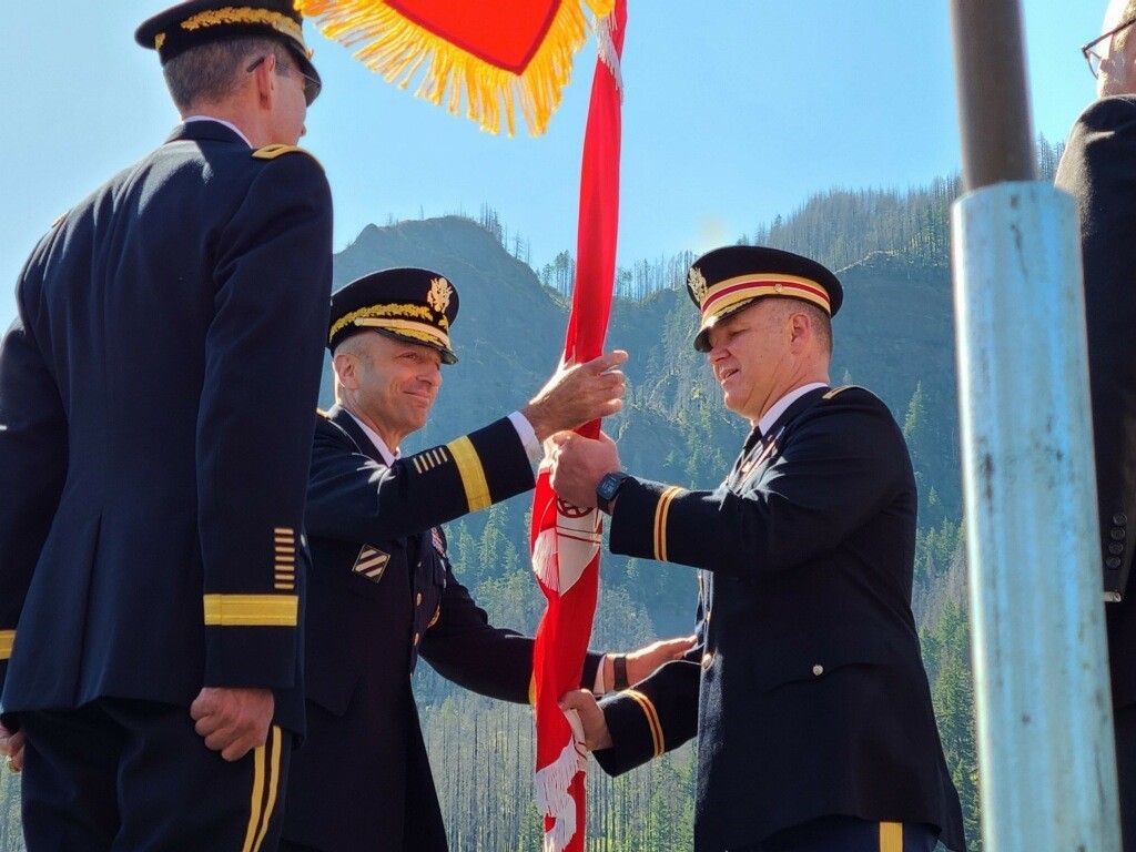 Northwestern Division transfers command; Accomplished scholar-soldier ...