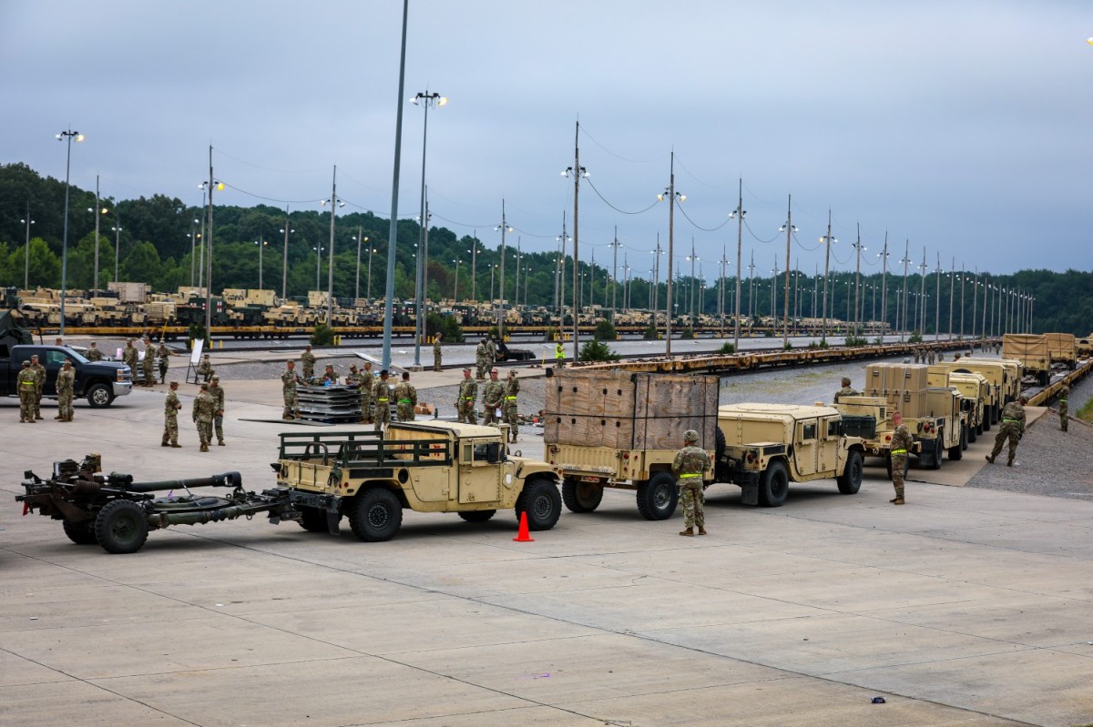 Rakkasans wrap up railhead operations in preparation for SEDRE ...