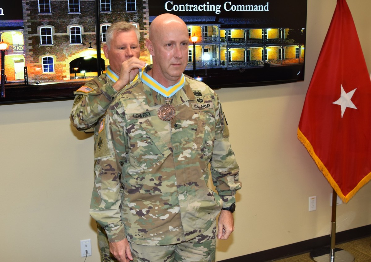 Infantry inducts MICC leader into Order of St. Maurice | Article | The ...
