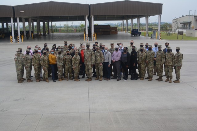 403rd Army Field Support Brigade conducts supervisor leadership ...