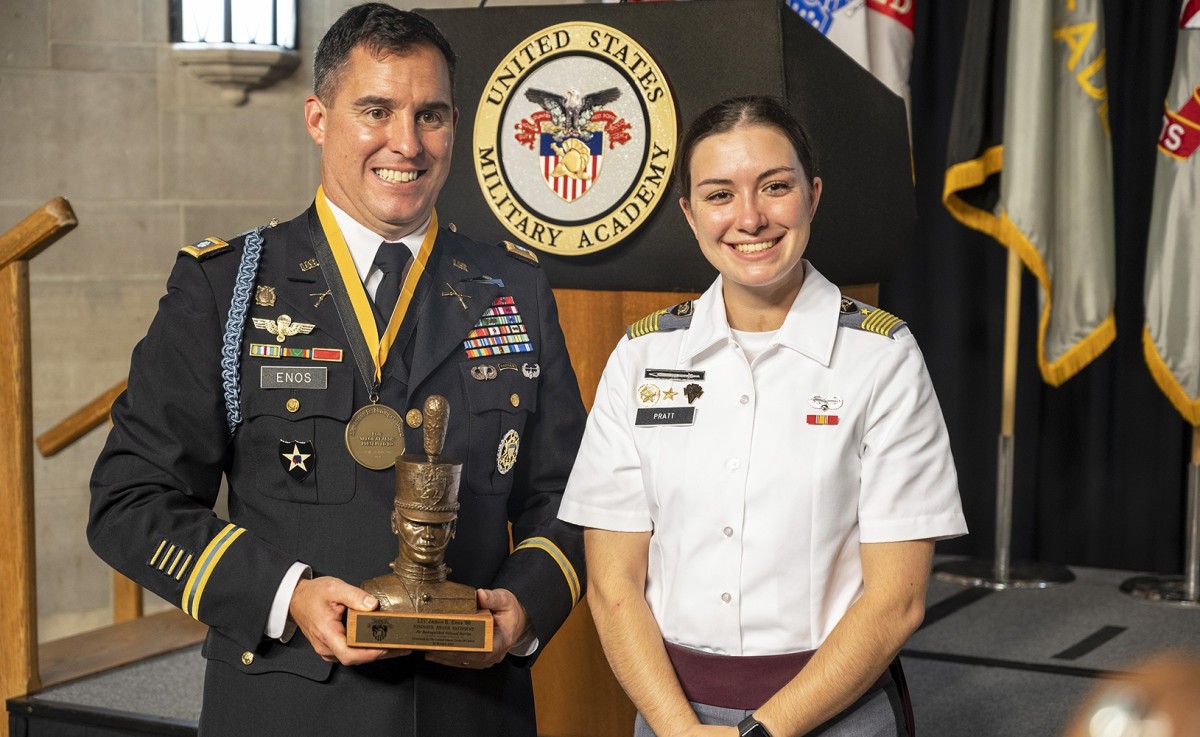 West Point faculty member receives 2021 Nininger Award | Article | The ...