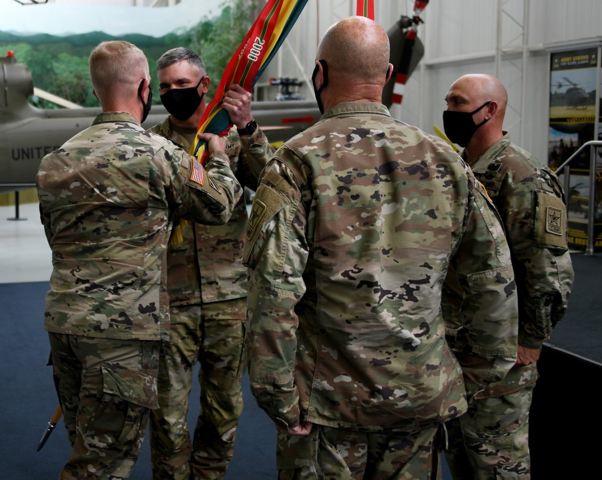 USACRC welcomes new command sergeant major | Article | The United ...