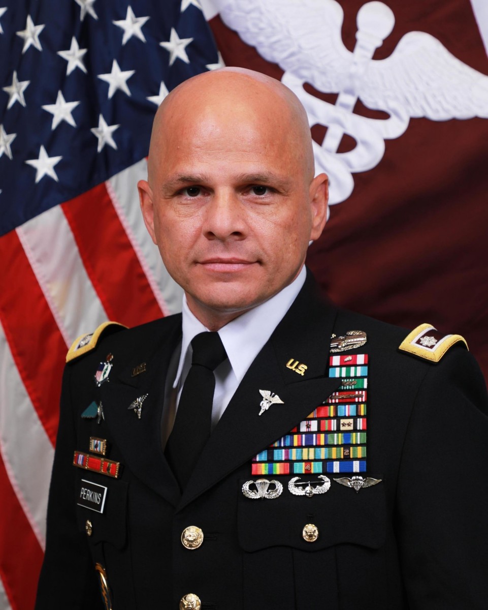 USAMMC-K commander wins ROK’s Michaelis Award, credits teamwork during ...