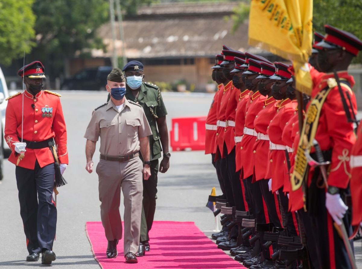 US Army Europe and Africa commanding general meets with Ghanaian ...
