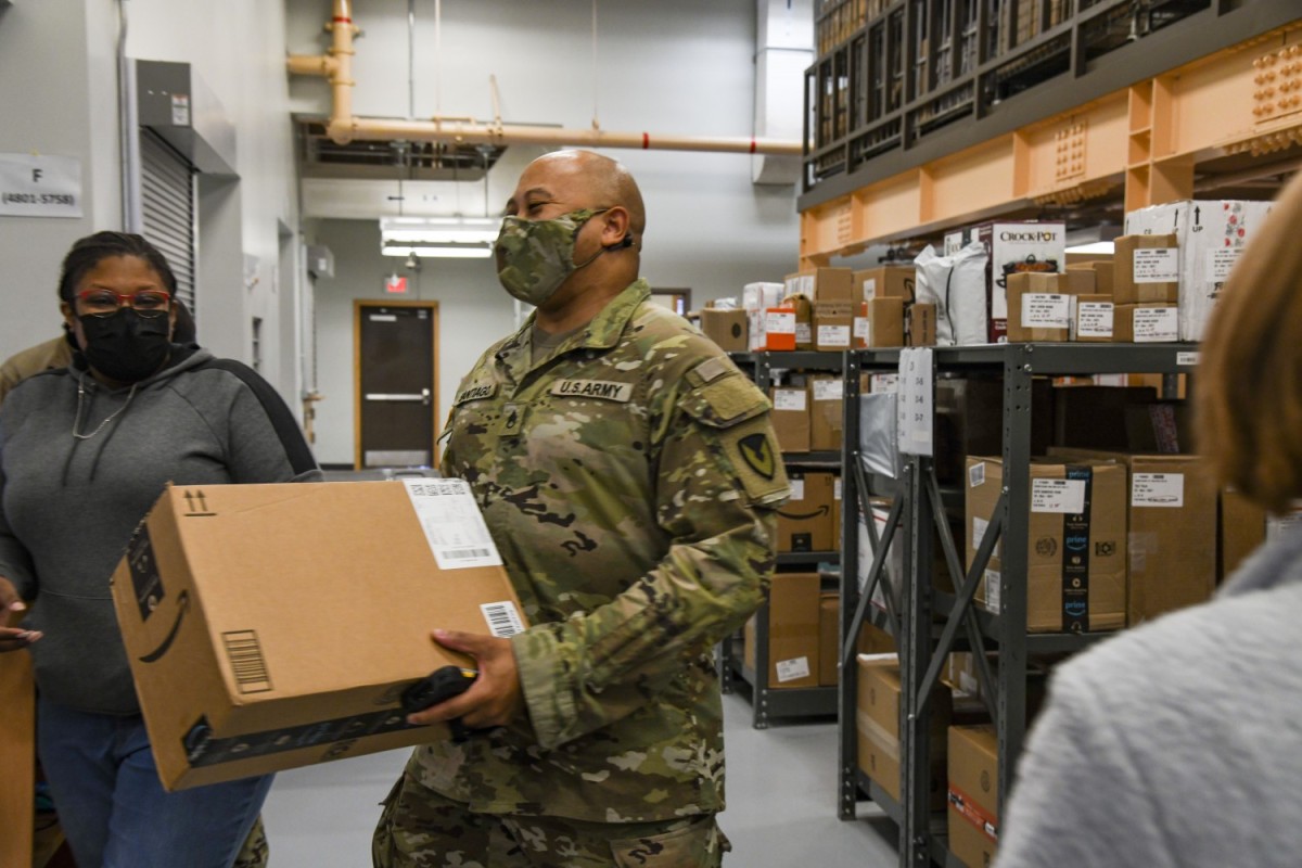 Soldier Feature: Staff Sgt. Carlos Santiago serves his country by ...