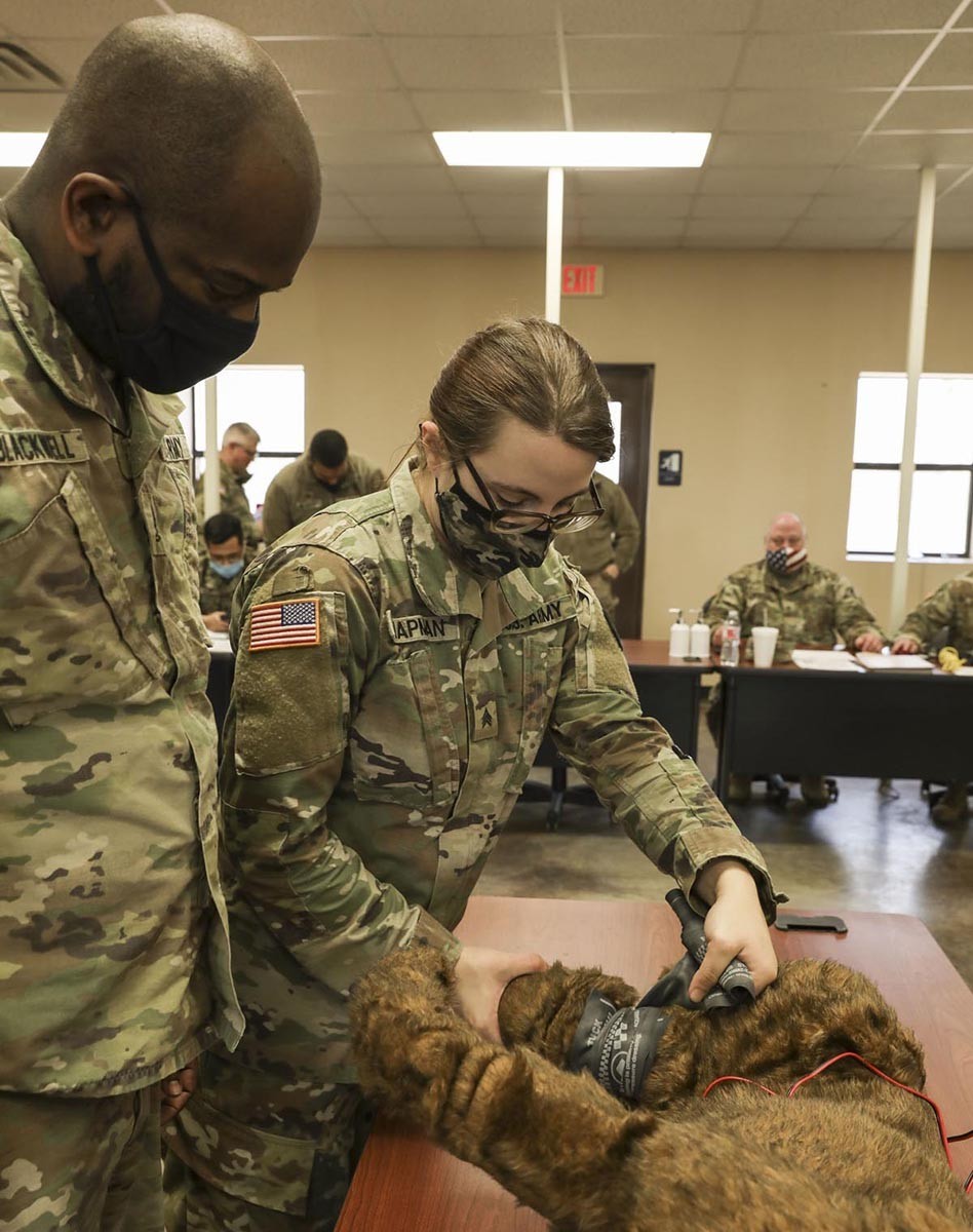 La. Guard adds K-9 casualty care to medic sustainment training ...