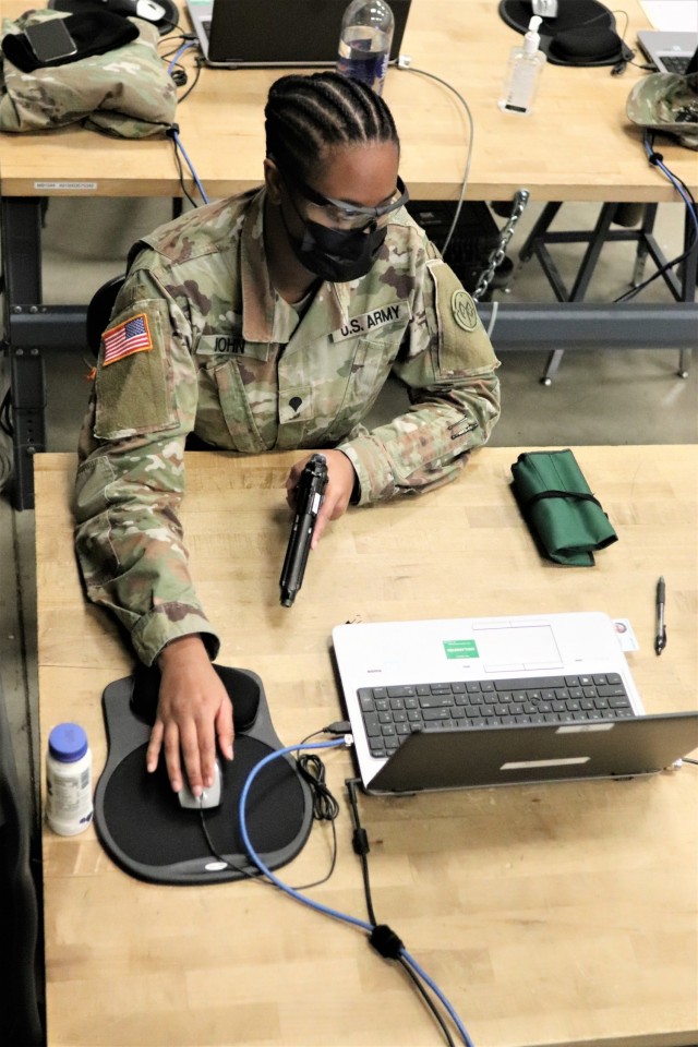 Students gain unit armorer skills in RTS-Maintenance course at Fort ...