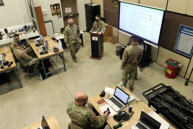 Students gain unit armorer skills in RTS-Maintenance course at Fort ...