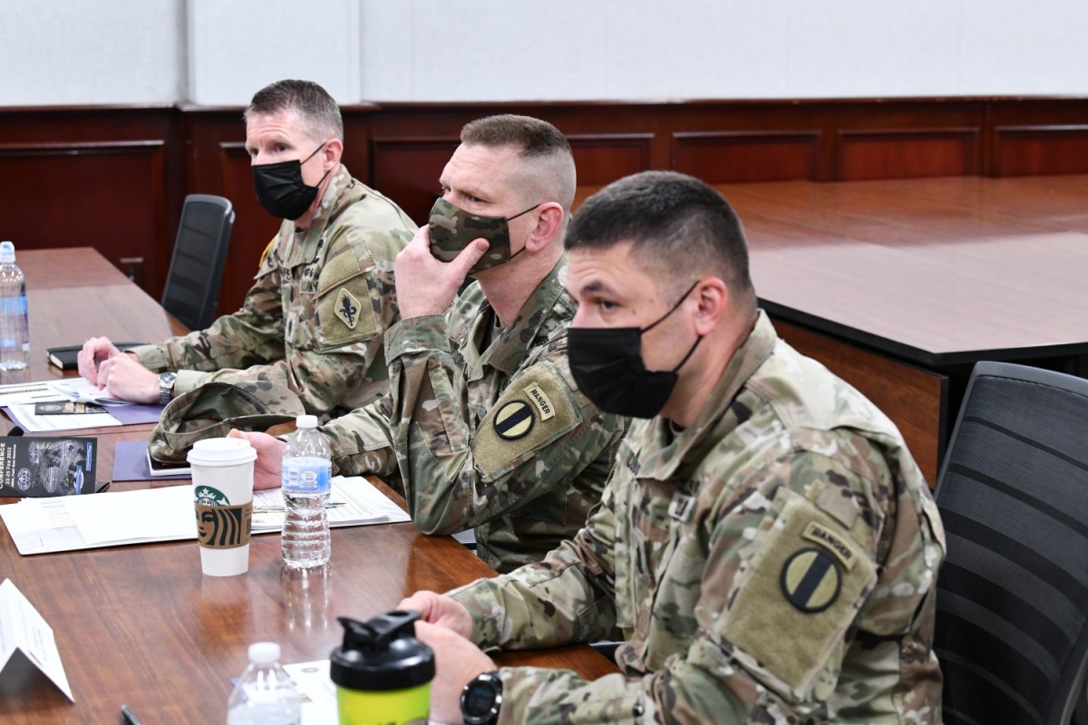 MEDCoE hosts E3B conference focused on three expert badges | Article ...