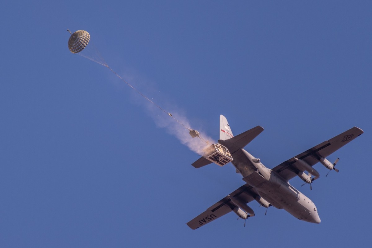DEVCOM tests airdrop system for rapid deployment in the field | Article ...