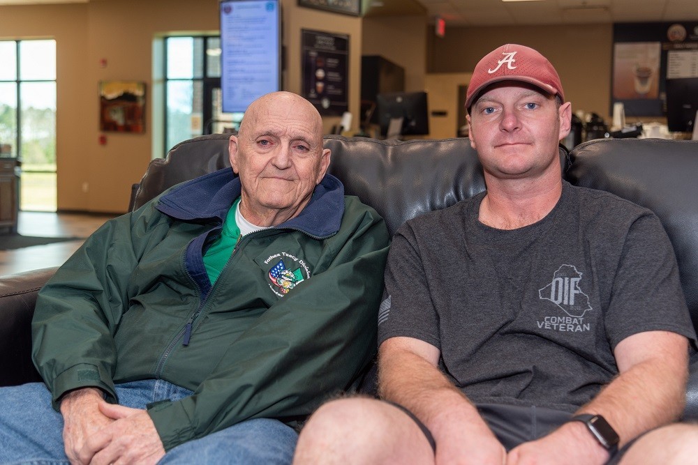 Brotherhood of veterans leads to kidney donation | Article | The United ...