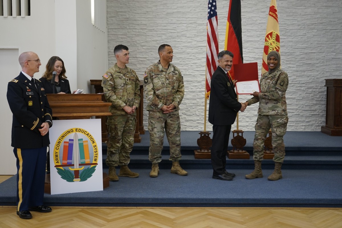 Garrison Wiesbaden presents 2022 Military Academic Awards | Article ...