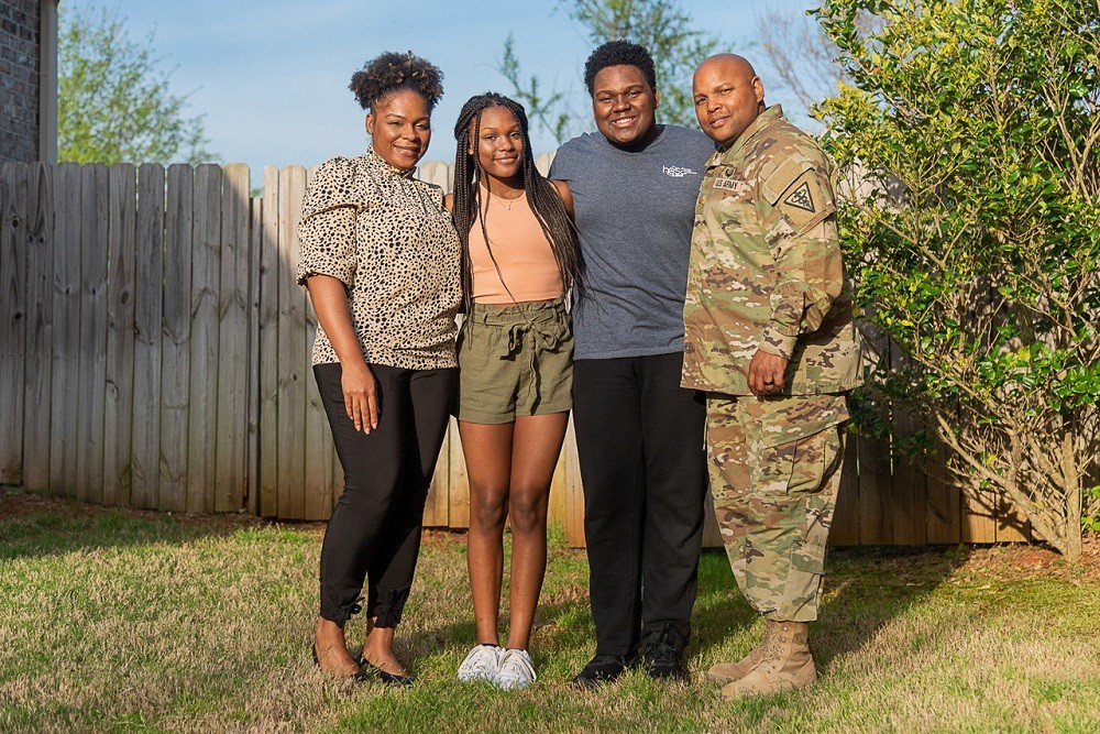 Lomack children grow up on military journey | Article | The United ...