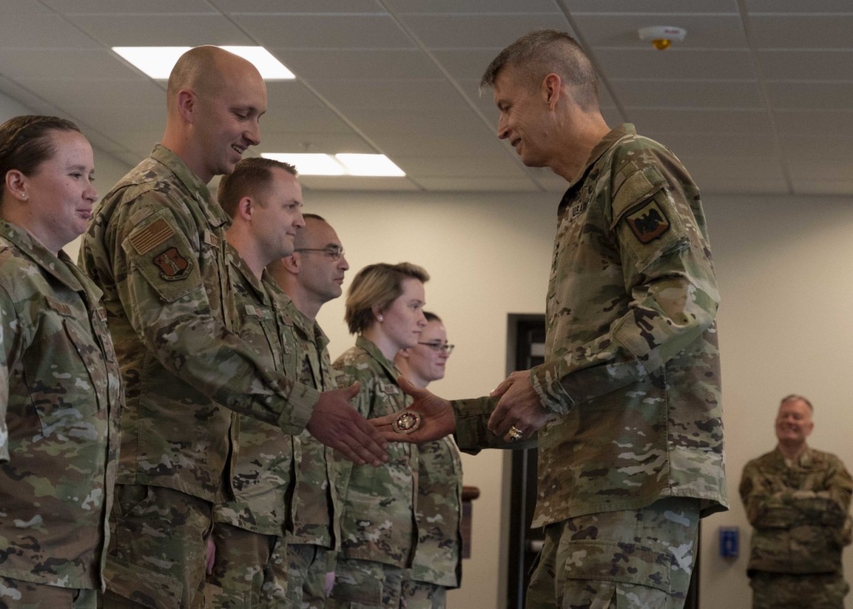 Chief of National Guard Bureau visits New Hampshire troops | Article ...