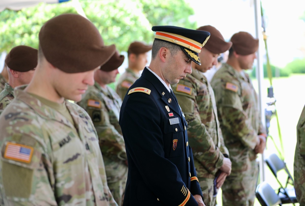 Fallen service members honored in Memorial Day ceremony | Article | The ...