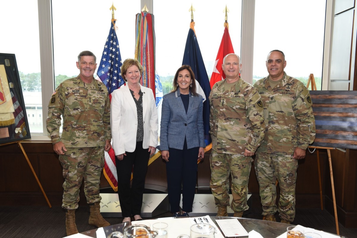 Jacobson visit offers look at AMC’s quality of life, modernization ...