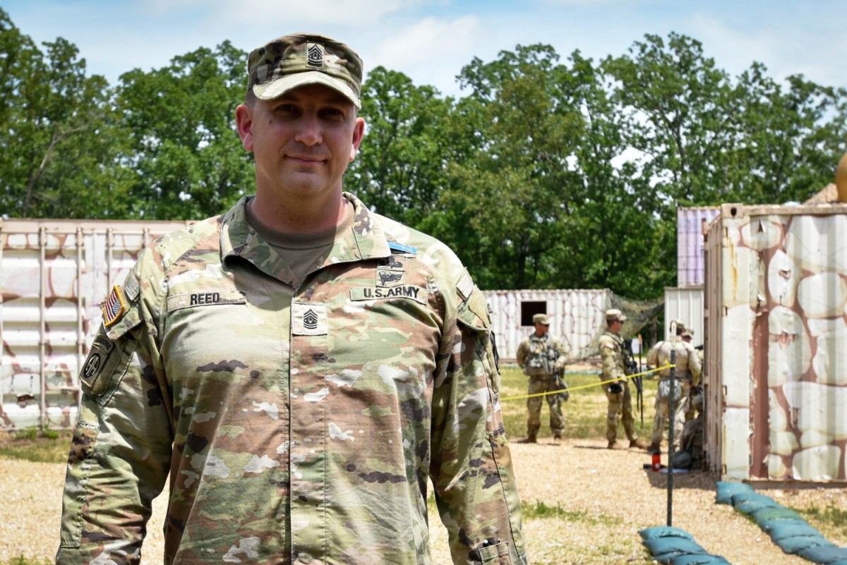 Fort Leonard Wood battalion command sergeant major uses life lessons to ...