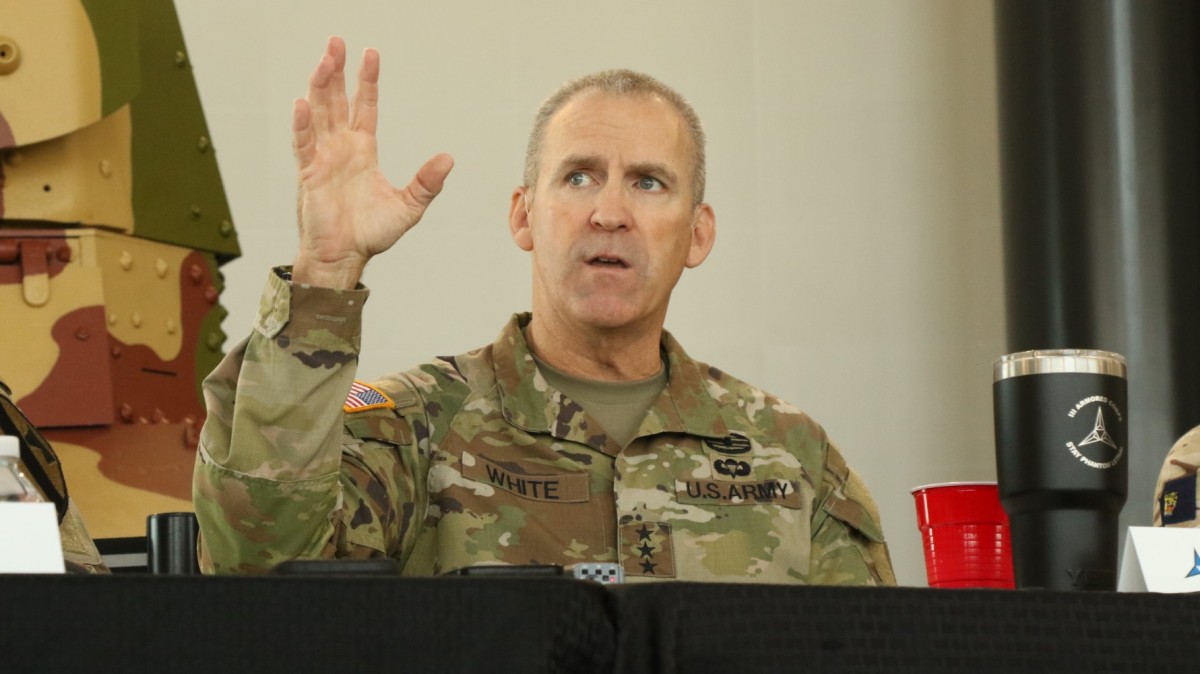 III Armored Corps Commanding General hosts media roundtable | Article ...
