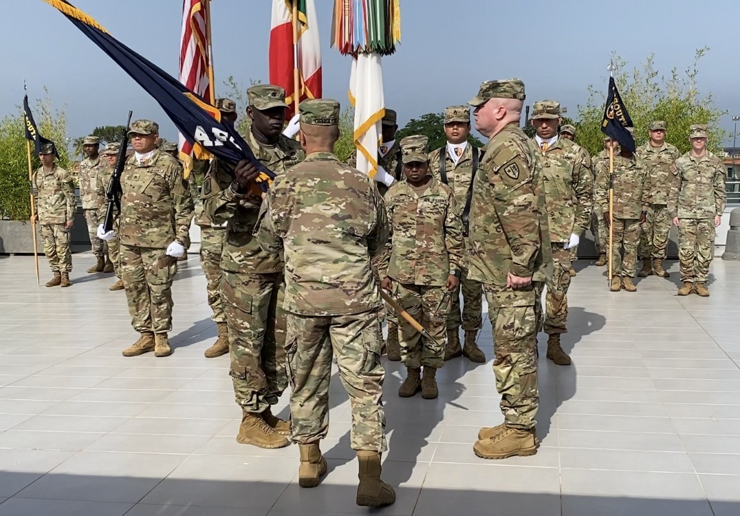 Italy-based battalion changes commanders in ceremony | Article | The ...