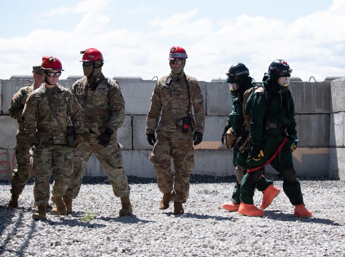 Oregon Air, Army National Guard Train on CERFP Response | Article | The ...