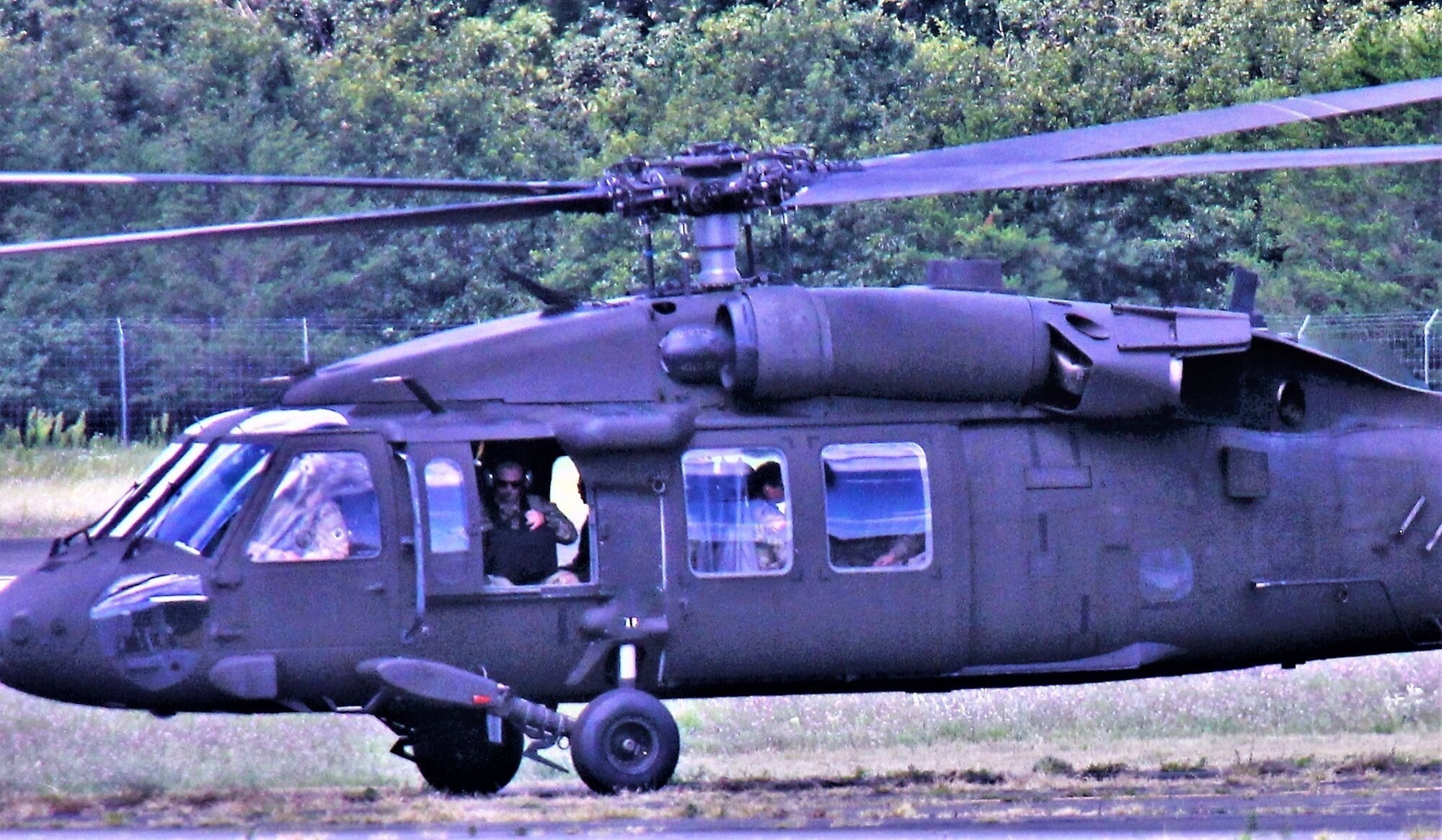 Photo Essay: UH-60V Black Hawk testing held by 106th Aviation Regiment ...