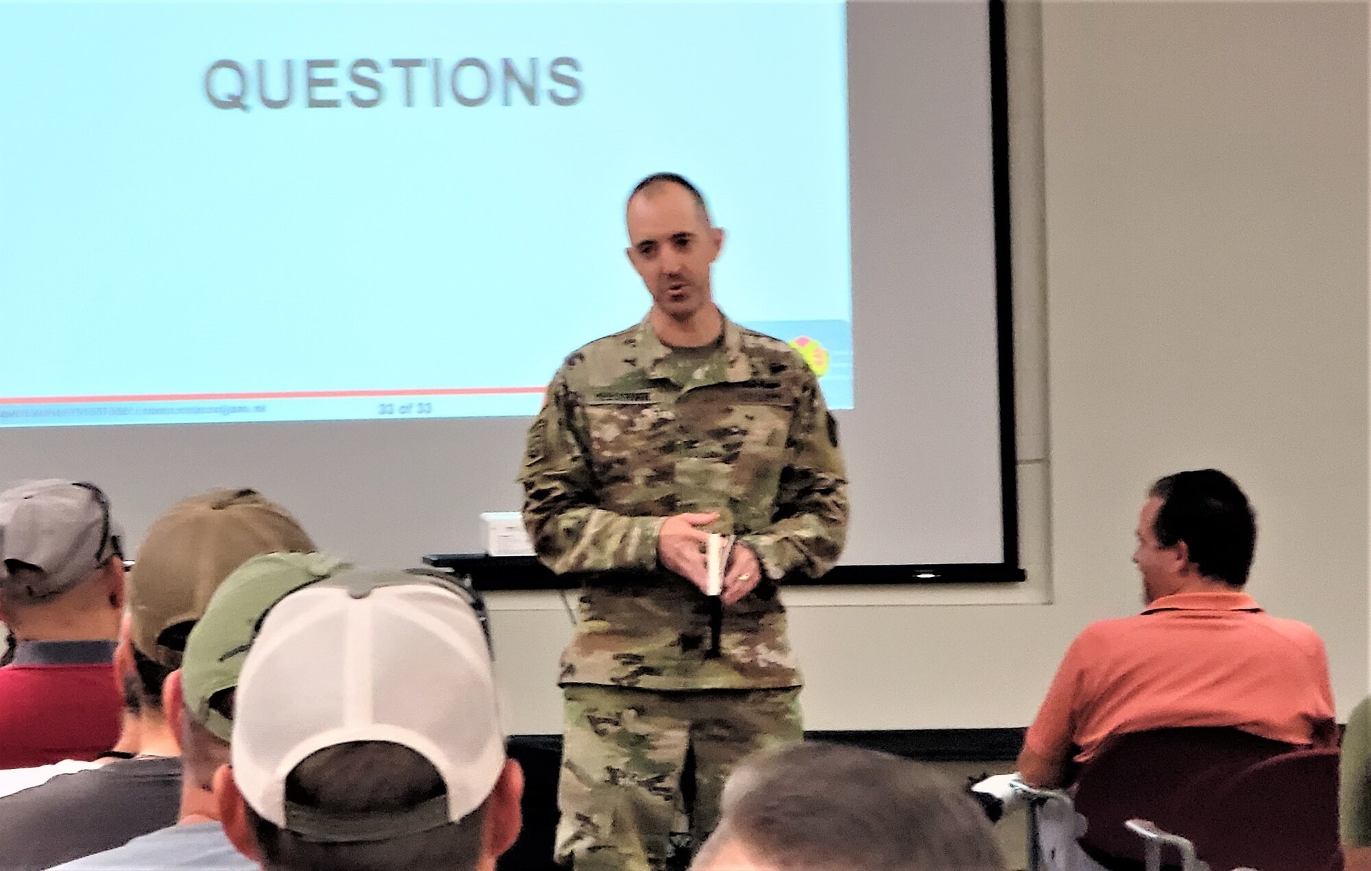 Photo Essay: Fort McCoy Garrison commander discusses leadership, more ...