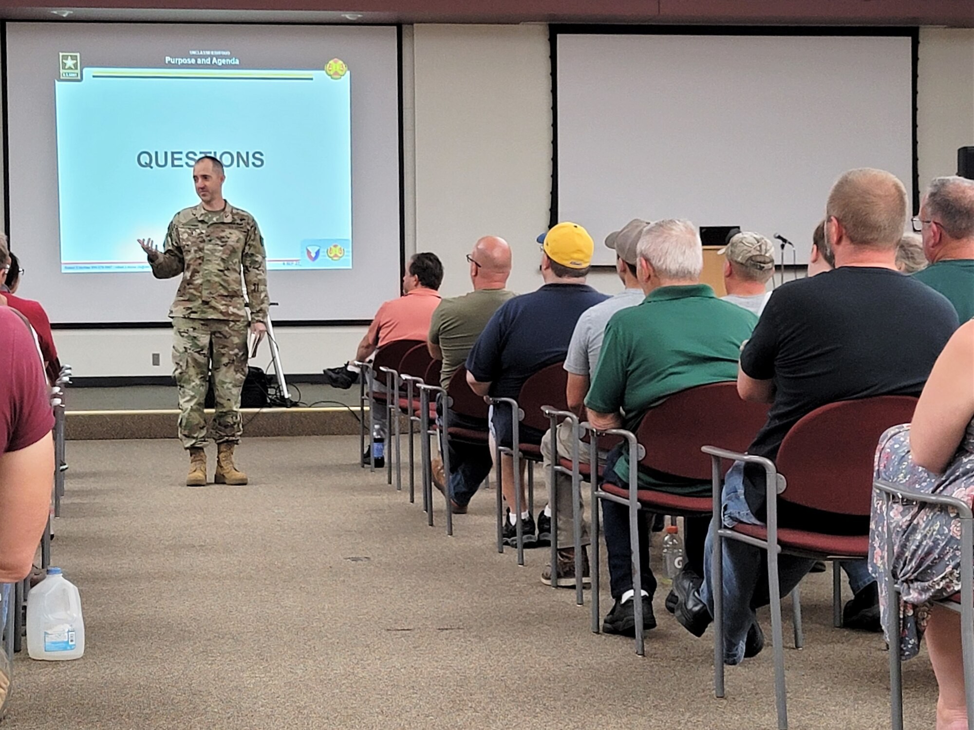 Photo Essay: Fort McCoy Garrison commander discusses leadership, more ...
