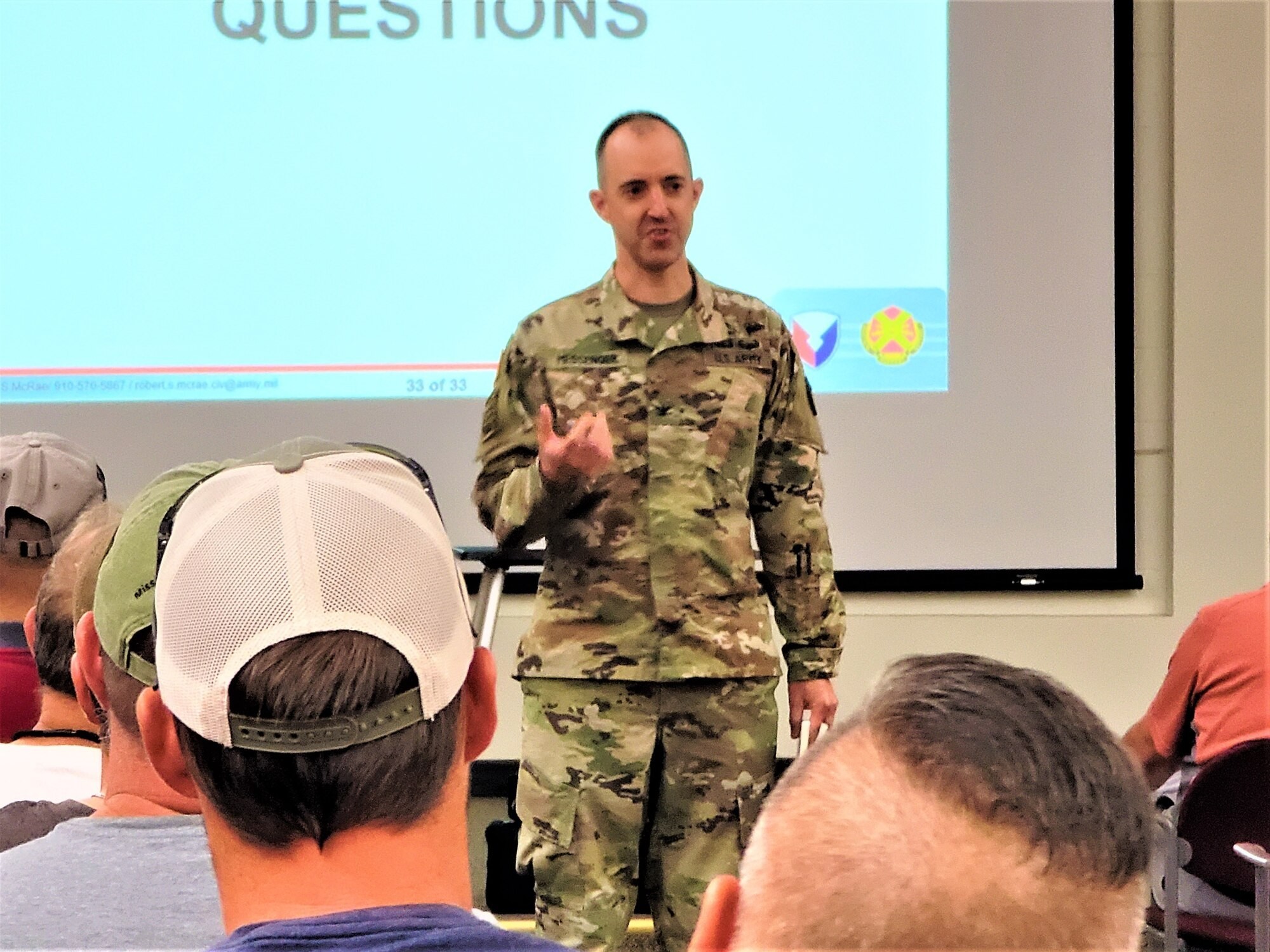 Photo Essay: Fort McCoy Garrison commander discusses leadership, more ...