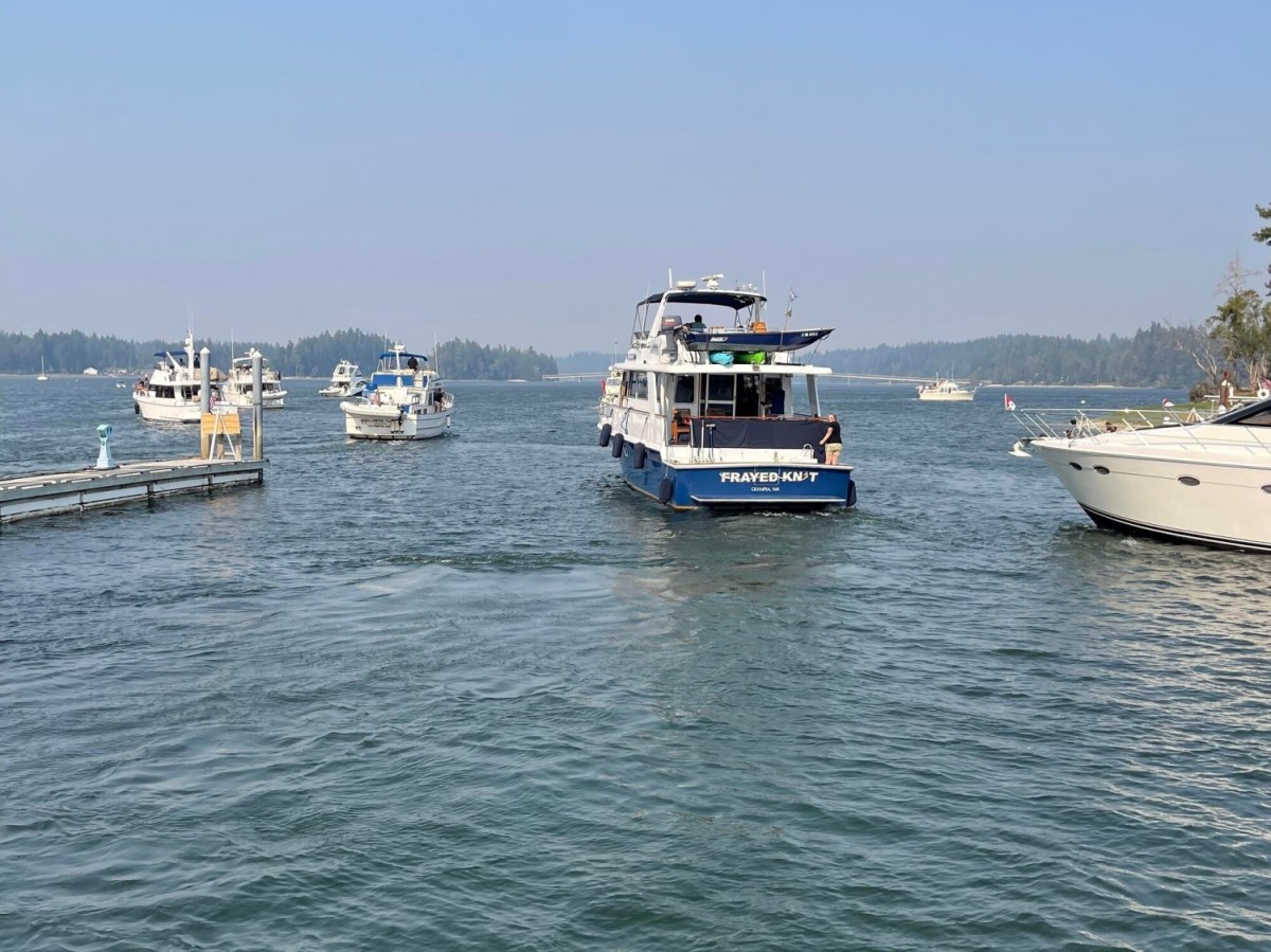 Over 500 service members set sail for this year’s Foofaraw | Article ...