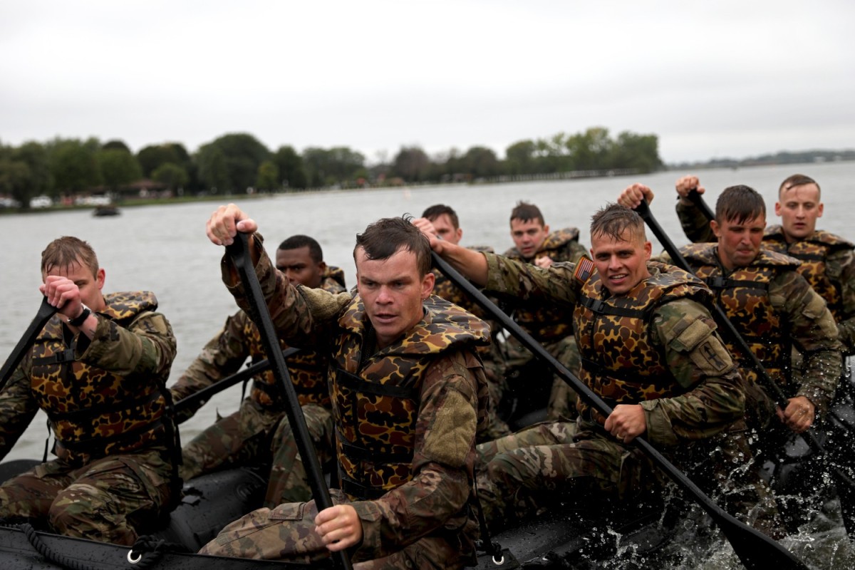 Wisconsin Guard Soldiers hone water survival, rescue skills | Article ...