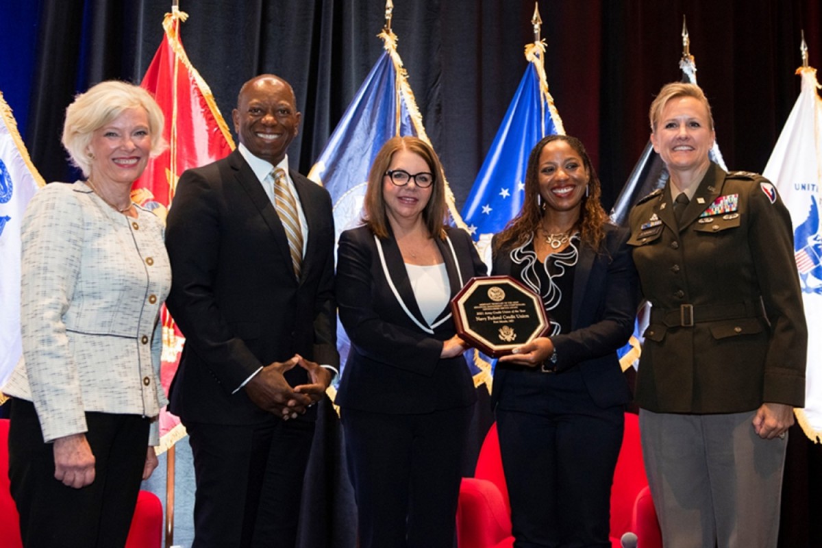 Army recognizes financial institutions building Soldier readiness ...