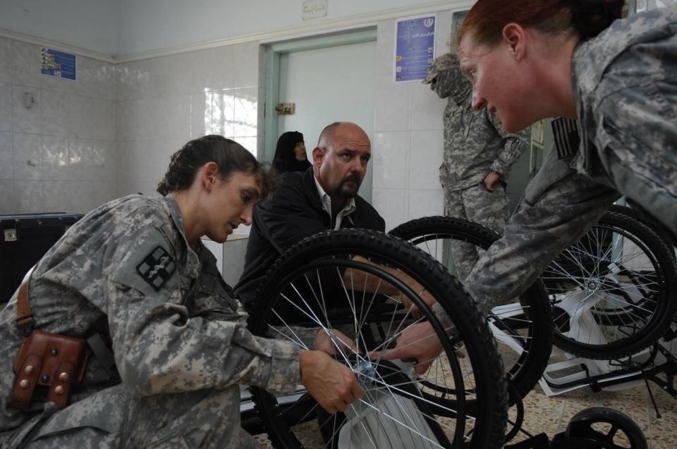 Commander receives top honor for ‘groundbreaking’ physical therapy ...