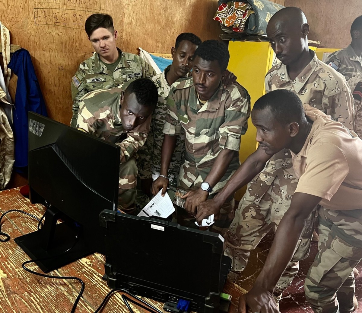 Kentucky Guard signal leaders swap knowledge, build relationships with ...