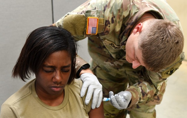Fort Knox Soldiers receiving flu shots now, others near end of October ...