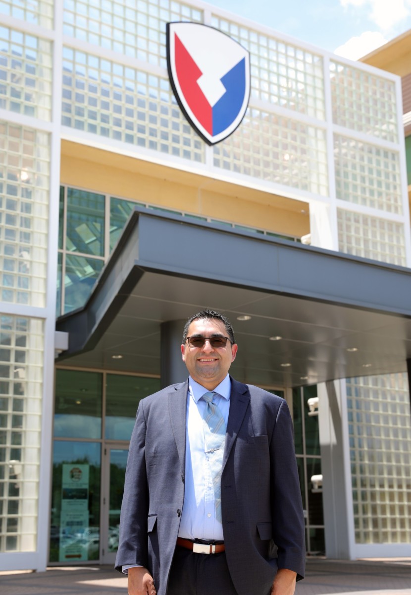 Career map on horizon for intel specialists in staff manager roles ...