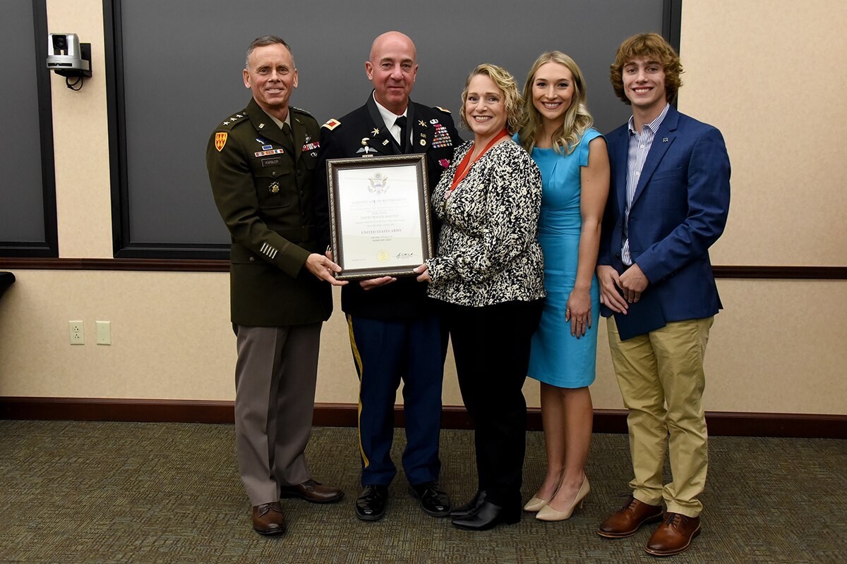 Retiring officer imparts wisdom to future leaders | Article | The ...