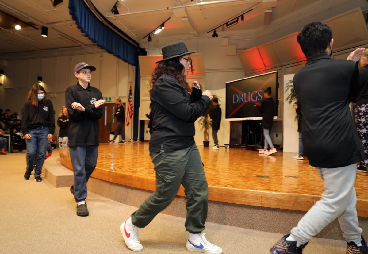 Zama MHS promotes drug-free lifestyle during Red Ribbon Week | Article ...