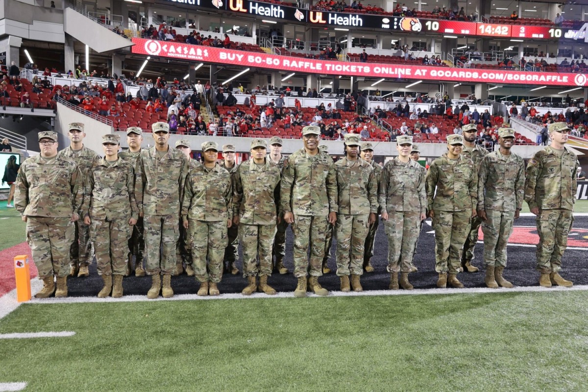 1st TSC conducts mass reenlistment at Cardinal Stadium | Article | The ...