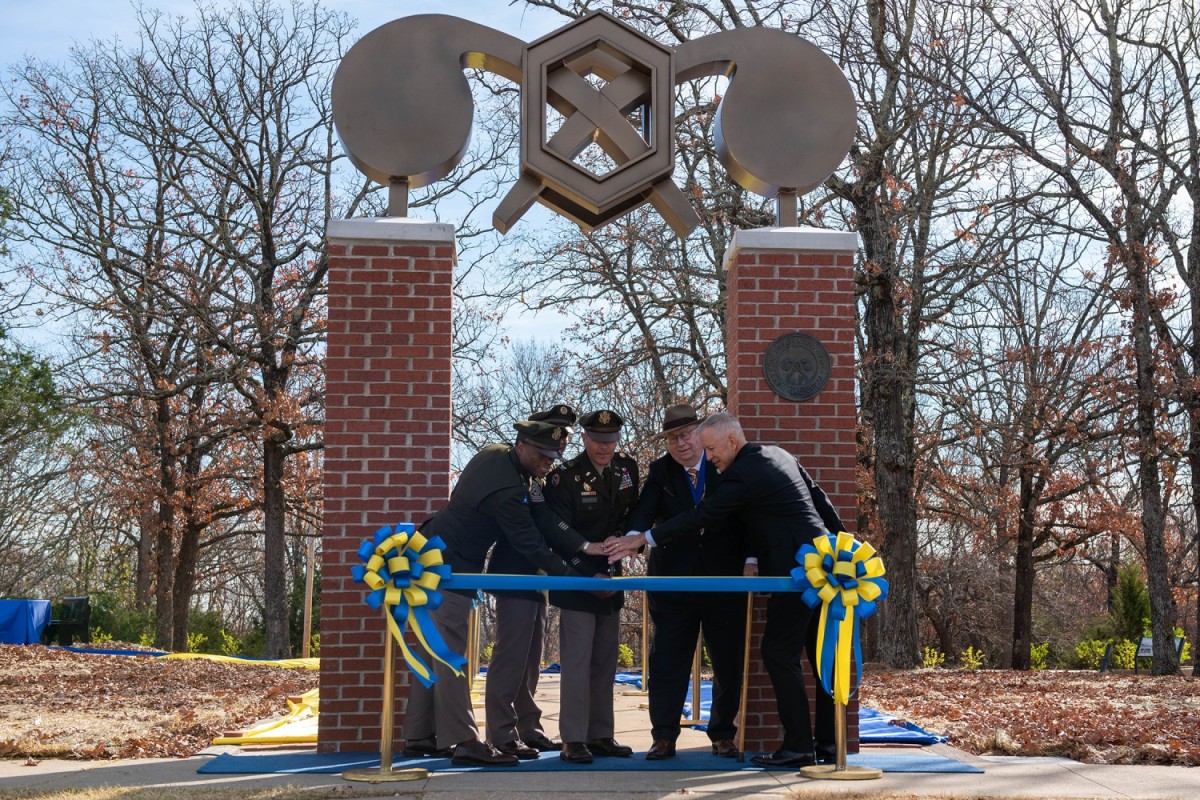 USACBRNS unveils ‘significant’ updates to Chemical Memorial Grove ...