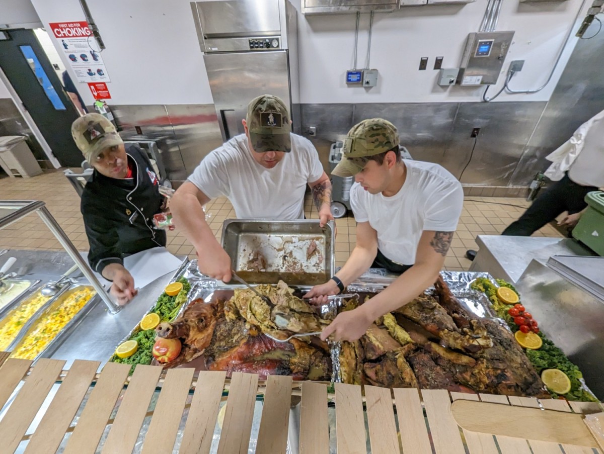 10th Mountain Division culinary specialist cook up special holiday meal ...