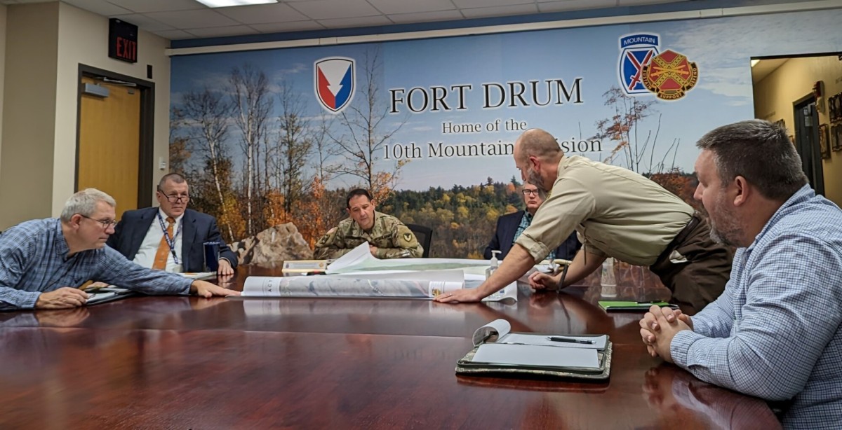 Fort Drum officials discuss bald eagle protection with Falcon Brigade ...