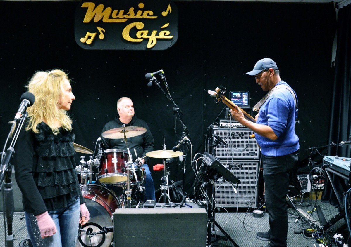 Music Café returns to Soldiers’ Theatre | Article | The United States Army