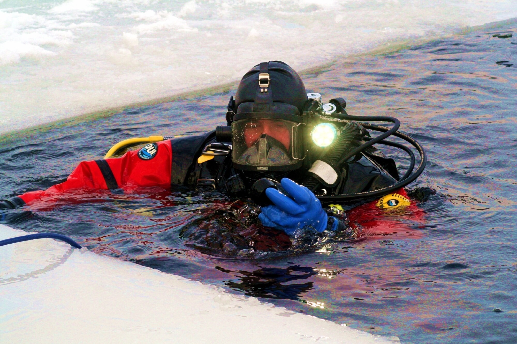 Photo Essay: Fort McCoy Fire Department dive team conducts ice rescue ...