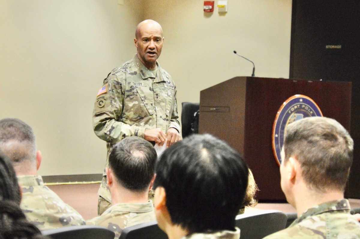 Medical Service Officers discuss future with Corps Chief at JRTC ...