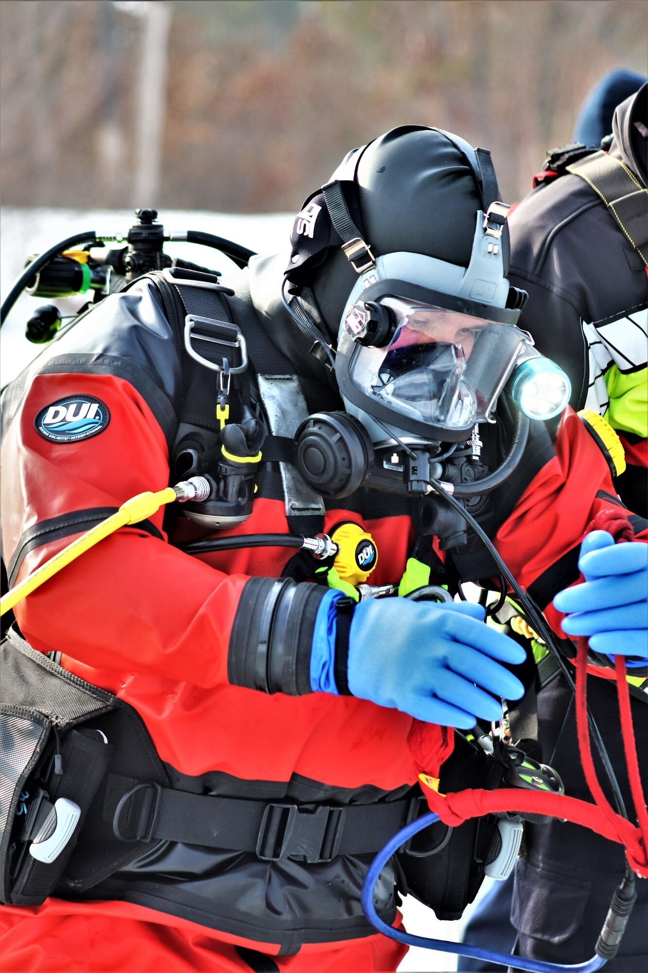 Photo Essay: Fort McCoy Fire Department dive team conducts ice rescue ...